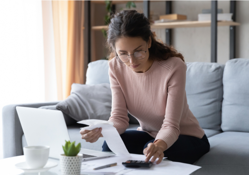 How to Stop Overspending: 10 Proven Methods for Saving More Money