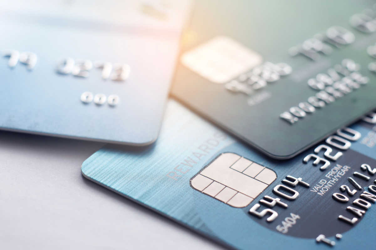 Pros and Cons of Debit Cards Everyone Should Know